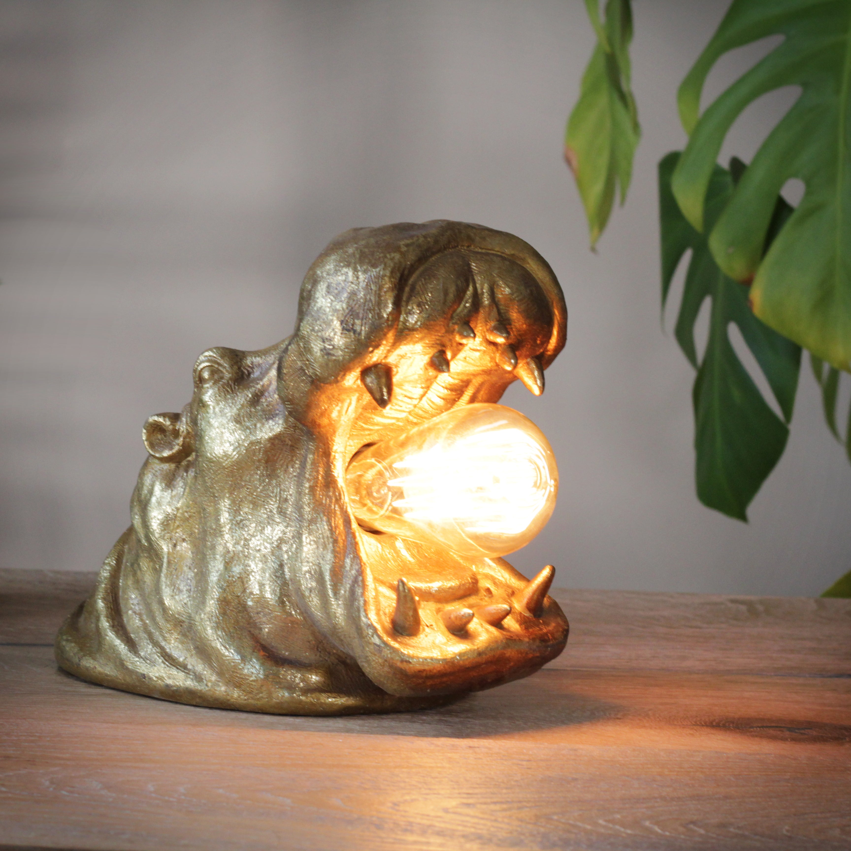 Gold Roaring Hippo Table Lamp – Sophie MacBain